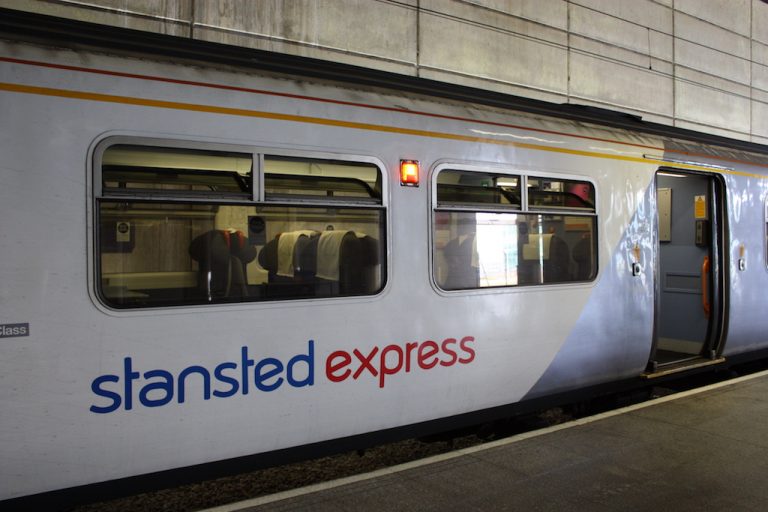 Stansted Express: Guide Complet [2019] | Trucs Londres